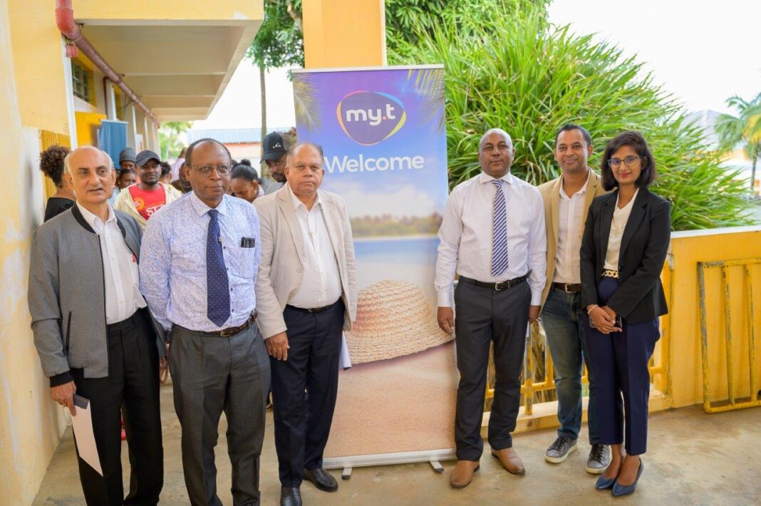 Mauritius Telecom lance mytGPT for education au collège Maréchal à ...